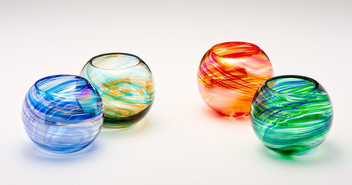 Gift Focus: Gift With Glass